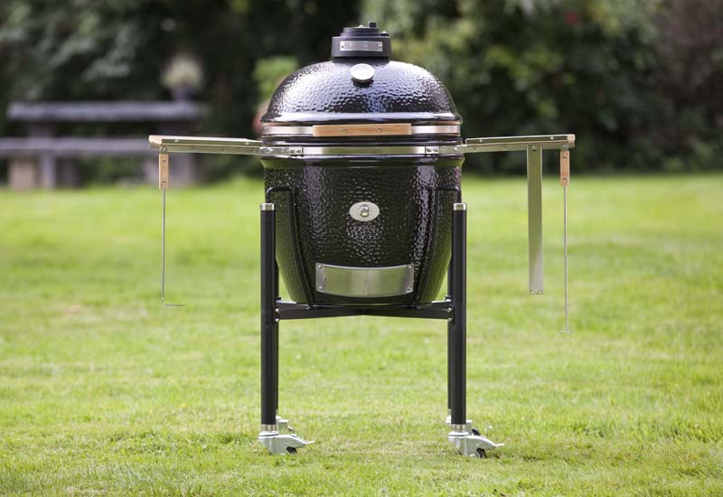 Ceramic grill brand seeks distributors