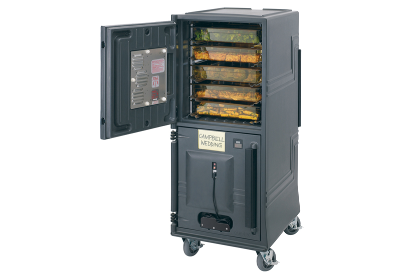 Cambro wheels out mobile holding solution