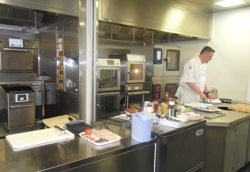 IN PICS: Manitowoc demo kitchen