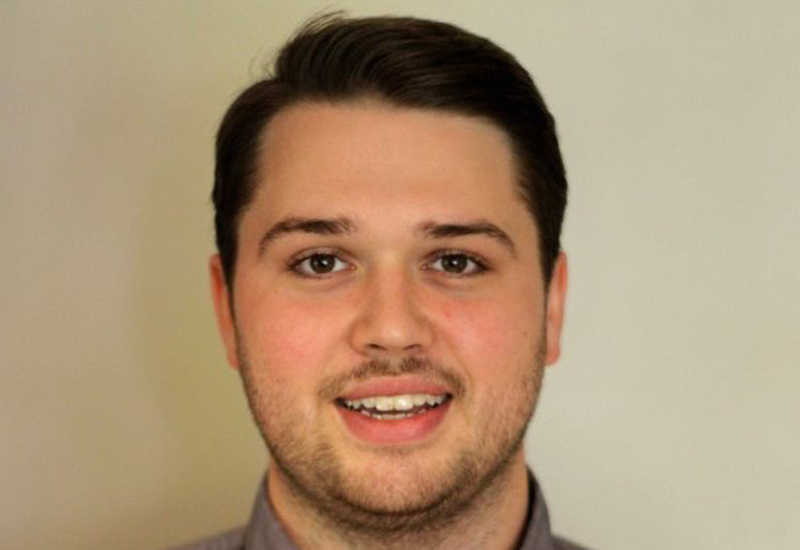 Second Oakley generation joins QCM