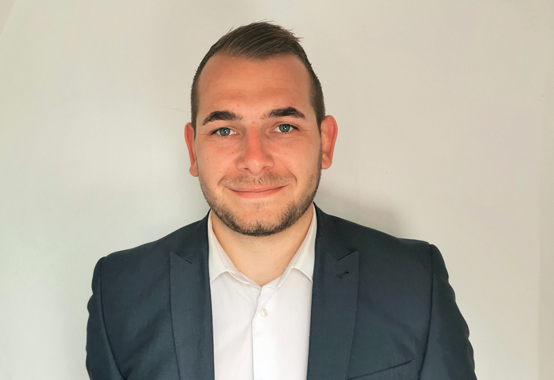 Oxford Hardware promotes rep to sales manager