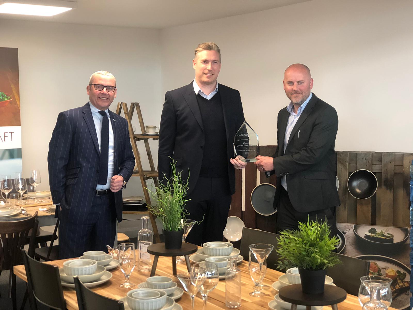 Cedabond unveils award winners