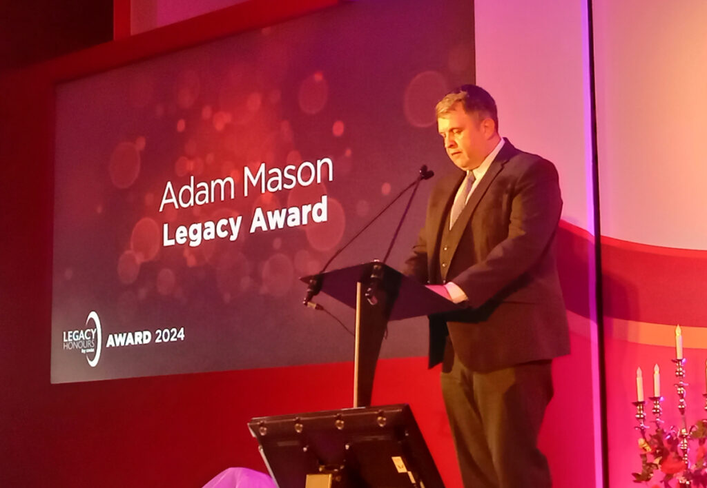 Nick Archer honoured during emotional night for Ceda colleagues