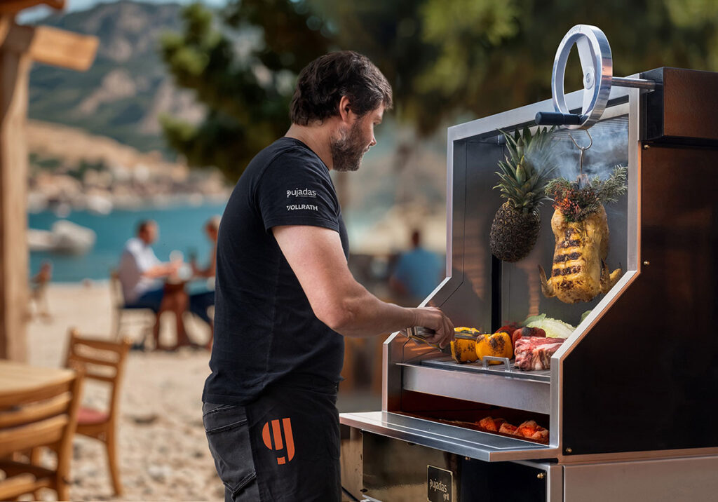 FEM meets charcoal cooking demand with Pujadas open grills range