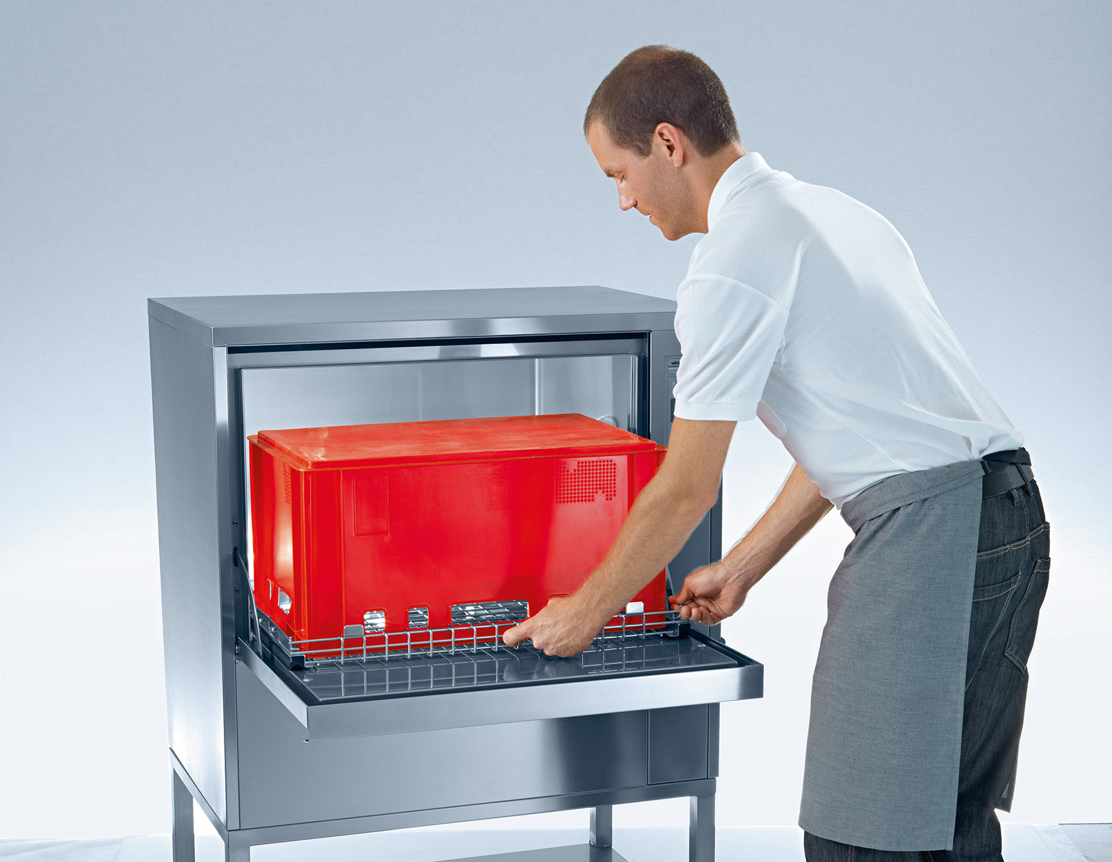 Winterhalter unveils 'world’s smallest' commercial utensil washer