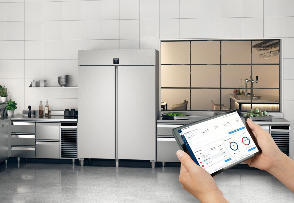 What do refrigeration suppliers have planned for dealers this year?