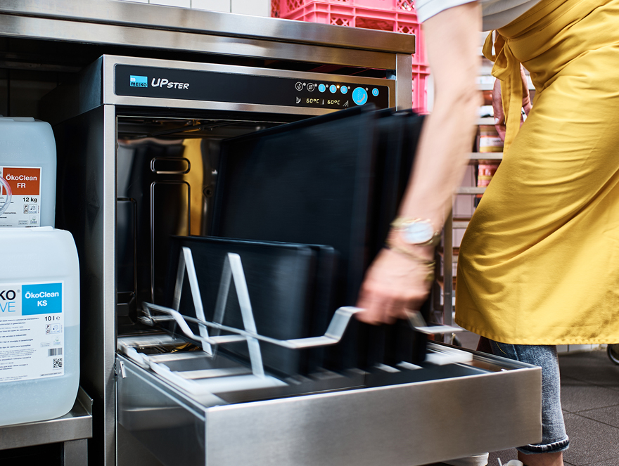 PRODUCT SPOTLIGHT: Meiko UPster series