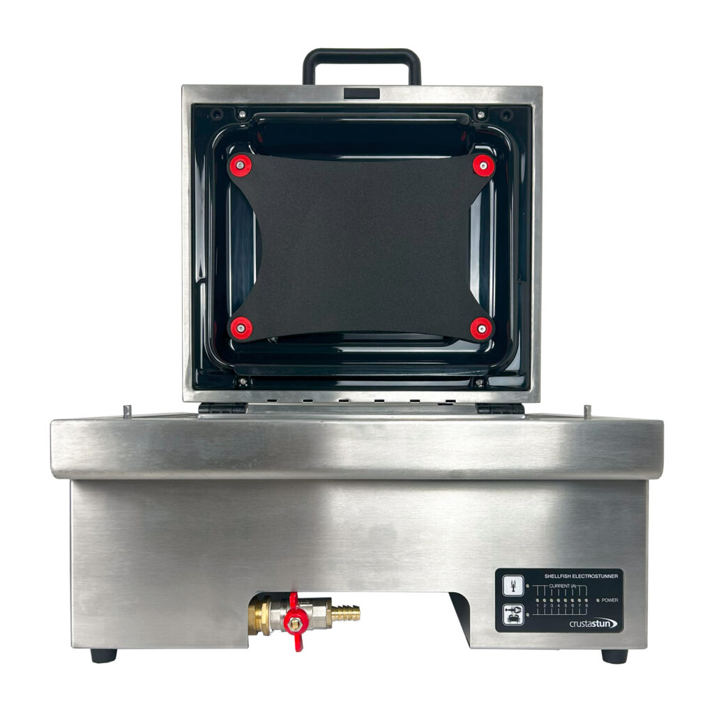 Lobster boiling ban cheered by catering equipment firm